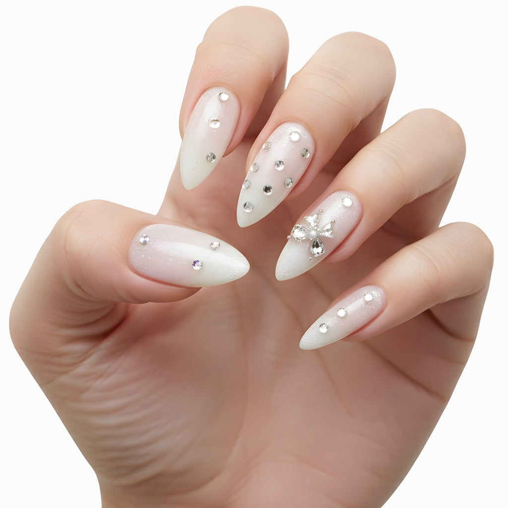 Pinky Goat Nails Salon-Gel Tips - Cloud Kiss | False Eyelashes