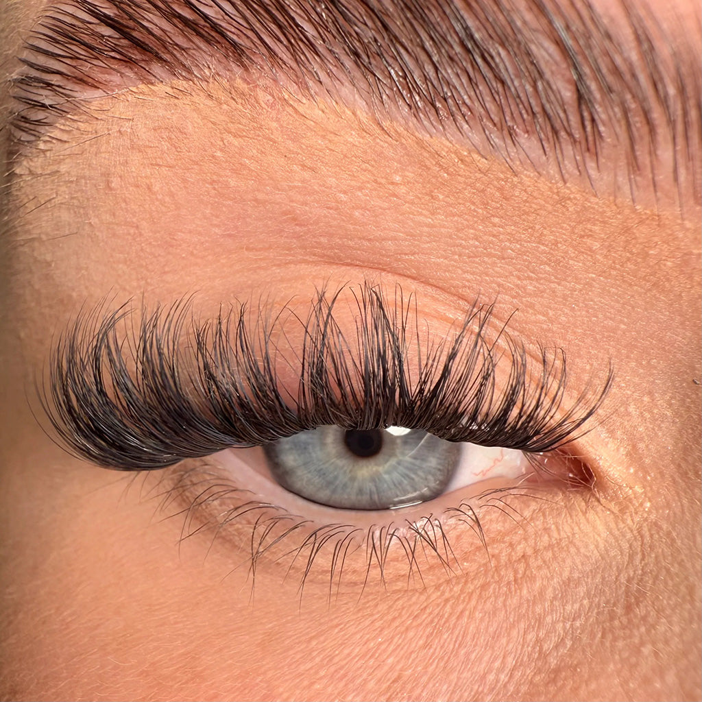 Unicorn Cosmetics Super Pre-Glued Party Lashes - N.F.G. | False Eyelashes